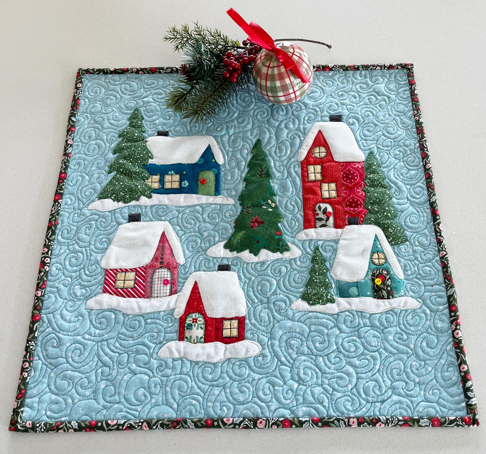 Snow Village Mini Quilt. Wall Hanging, Quilt Block, Table Topper ...