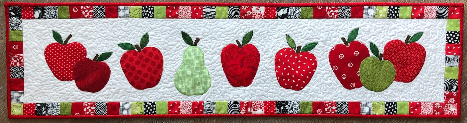 Applefest Table Runner Pattern - Etsy