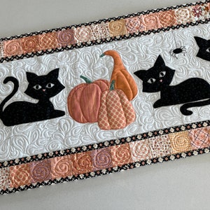 Autumn Cats Table Runner or Wall Hanging Pattern - Etsy