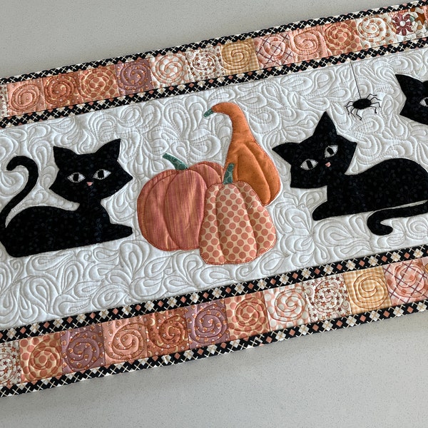 Halloween Table Runner Pattern - Etsy
