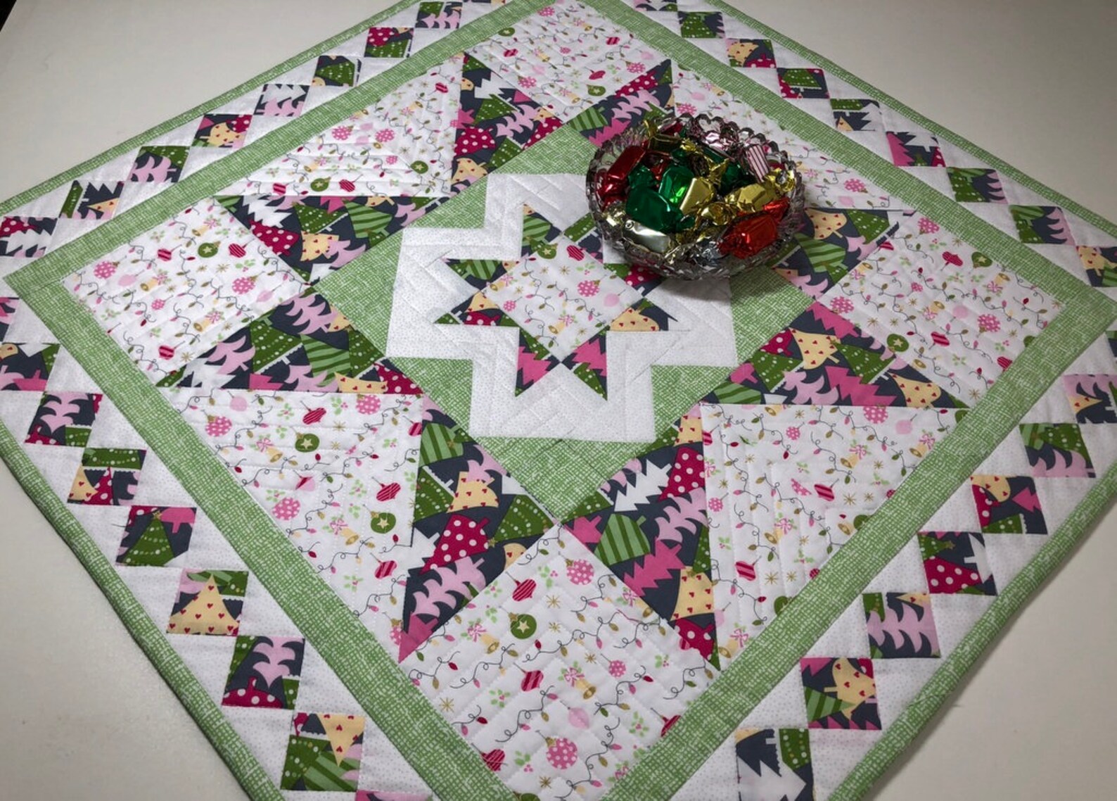 Double Star Table Topper Pattern - Etsy