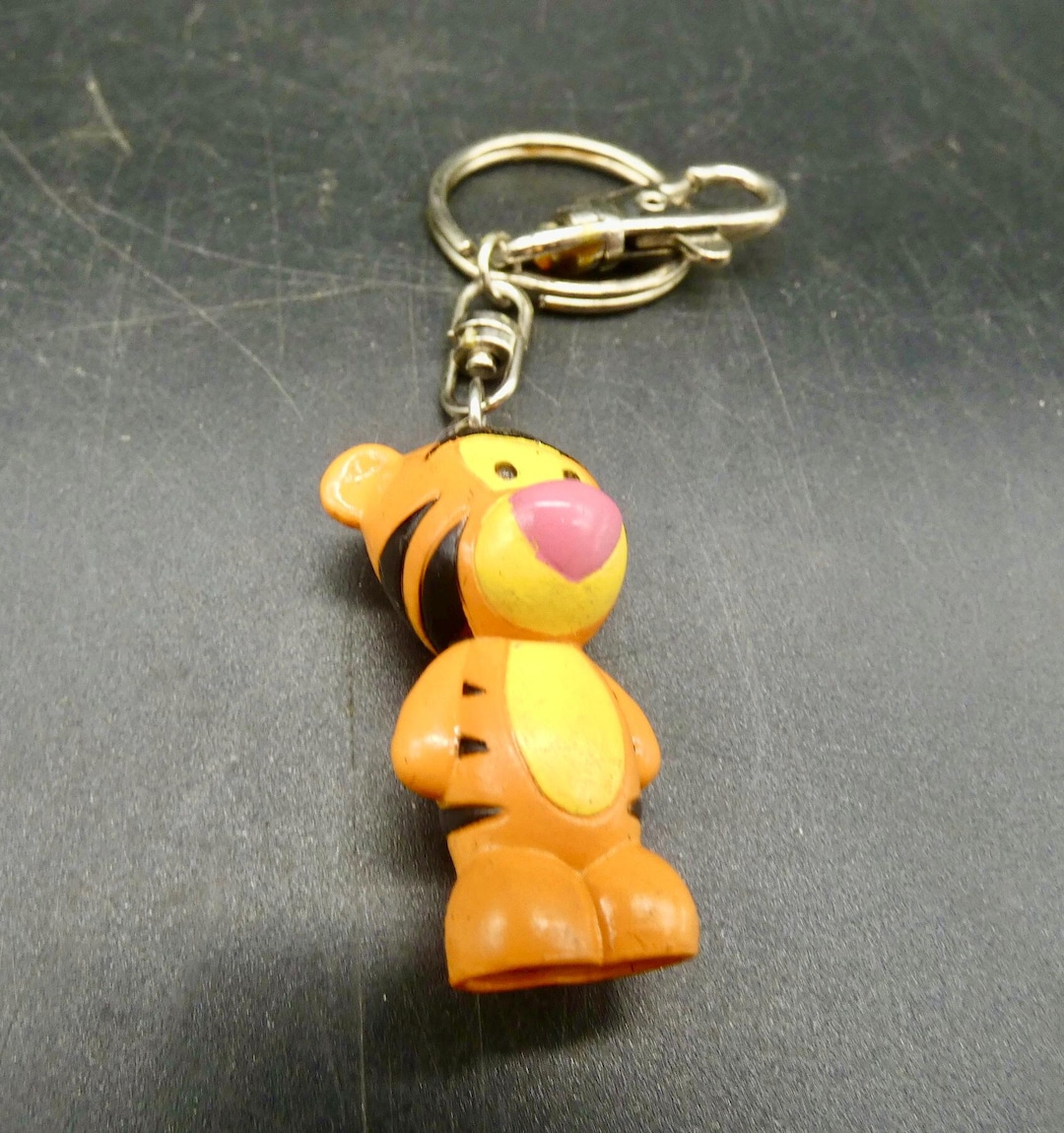 SALE *-vintage Tigger - Winnie the Pooh Cartoon Key Chain - Etsy