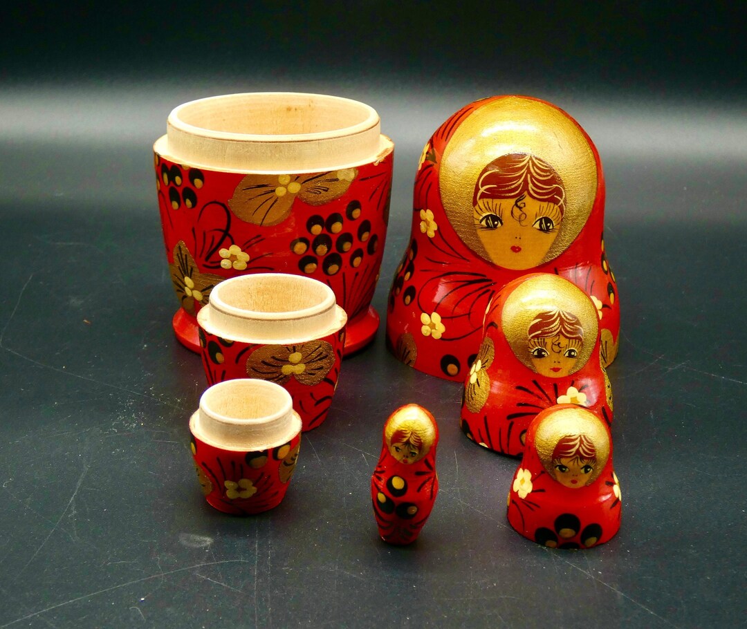 Closeoutset of 4 Nesting Dolls Bright Red Floral Design - Etsy