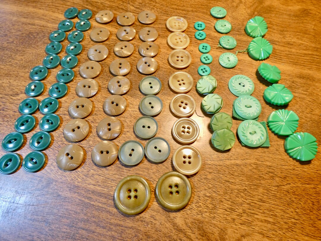 75 Various Vintage Green Buttons - Etsy
