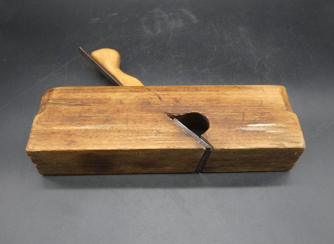 Antique Wood Hand Plane 2 Wide Blade Old Carpentry Tool Still in ...