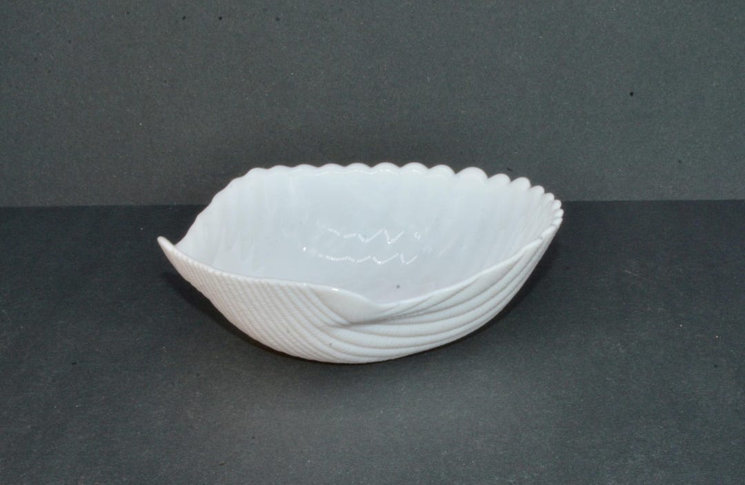 SALE*-A White Shell Dish- Trinket Holder, Candy Dish, Etc., 6 X 5 3/4 ...