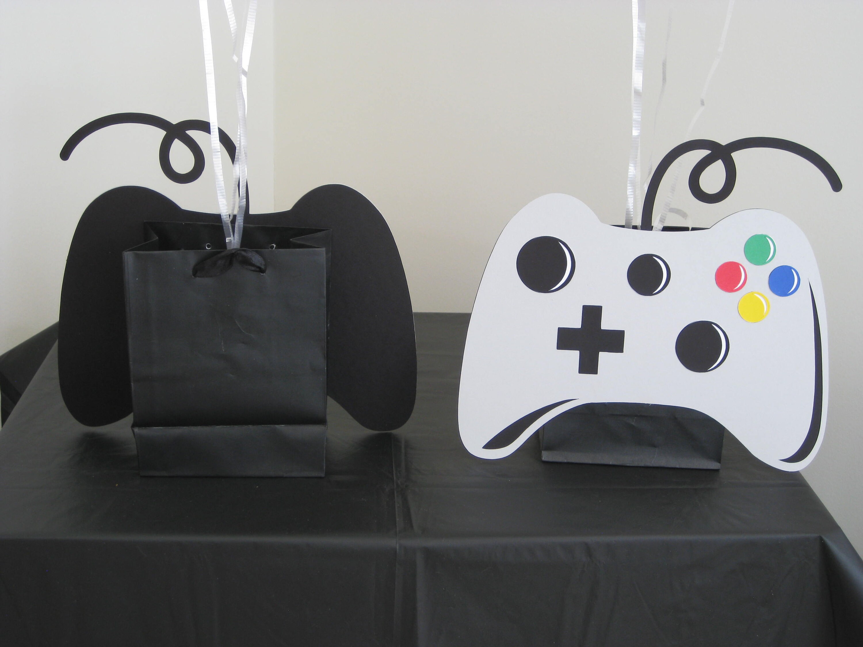 2 Video Game Controller Birthday Party Balloon Holder Centerpiece Cake ...