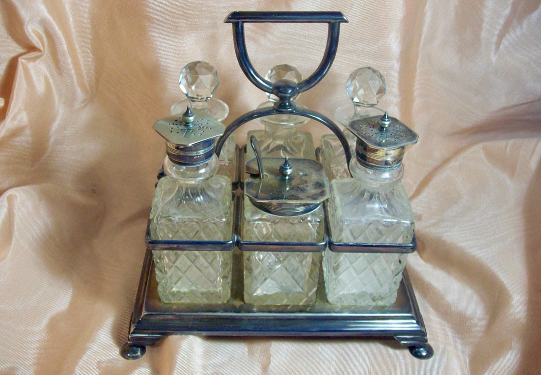 Antique Walker and Hall Sheffield England Silverplate Castor ...