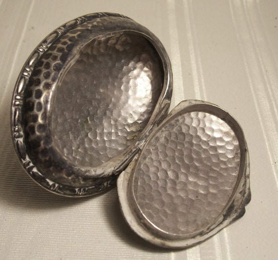 Antique ALPACA SILVER Metal Hand Wrought Oval Hinged … - Gem