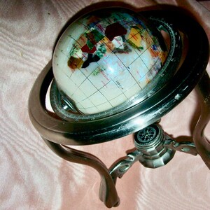 Tabletop World GLOBE Made of Shells and Semi-precious GEMSTONES With ...