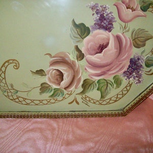 Noted TOLEWARE Artist Marian Walker Large 21 1/4" by 14" Hand Painted ...