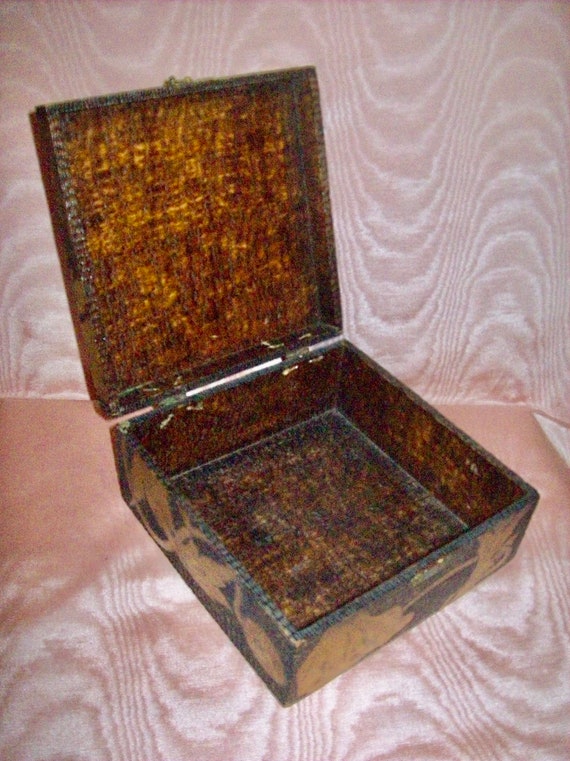 2 Antique PYROGRAPHY WOOD BOXES with Large Decorative… - Gem