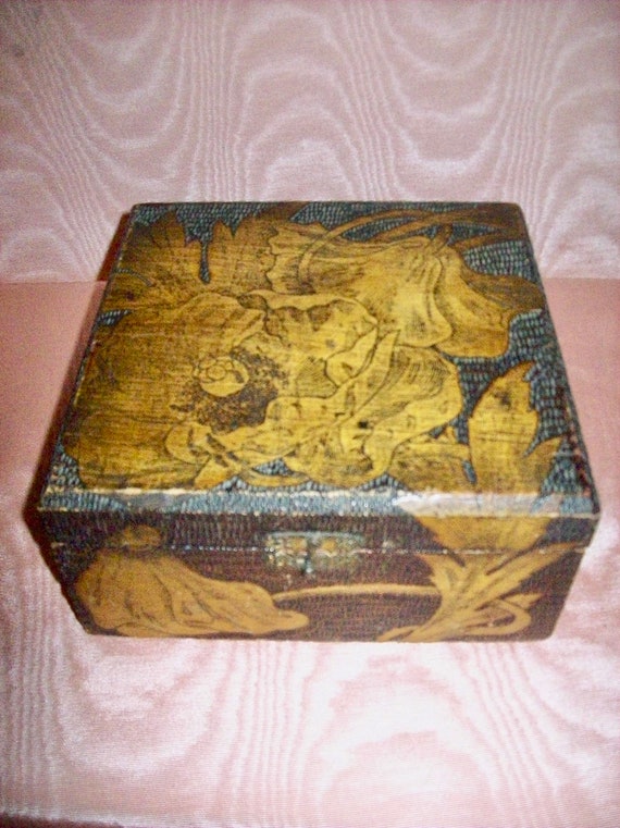 2 Antique PYROGRAPHY WOOD BOXES with Large Decorative… - Gem