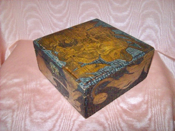 2 Antique PYROGRAPHY WOOD BOXES with Large Decorative… - Gem
