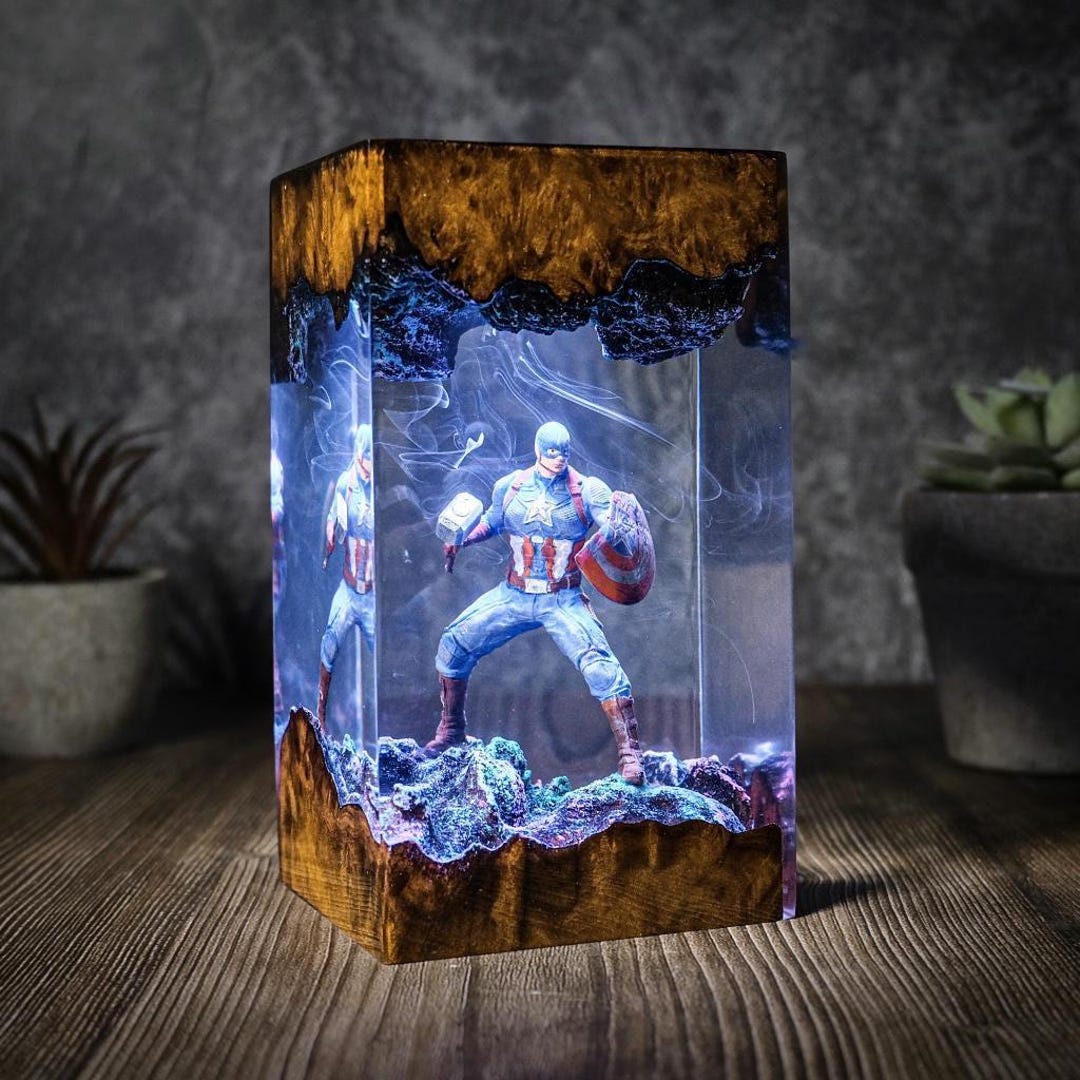 Captain America Night Light, Marvel Comics Superhero Resin Art Lamp ...