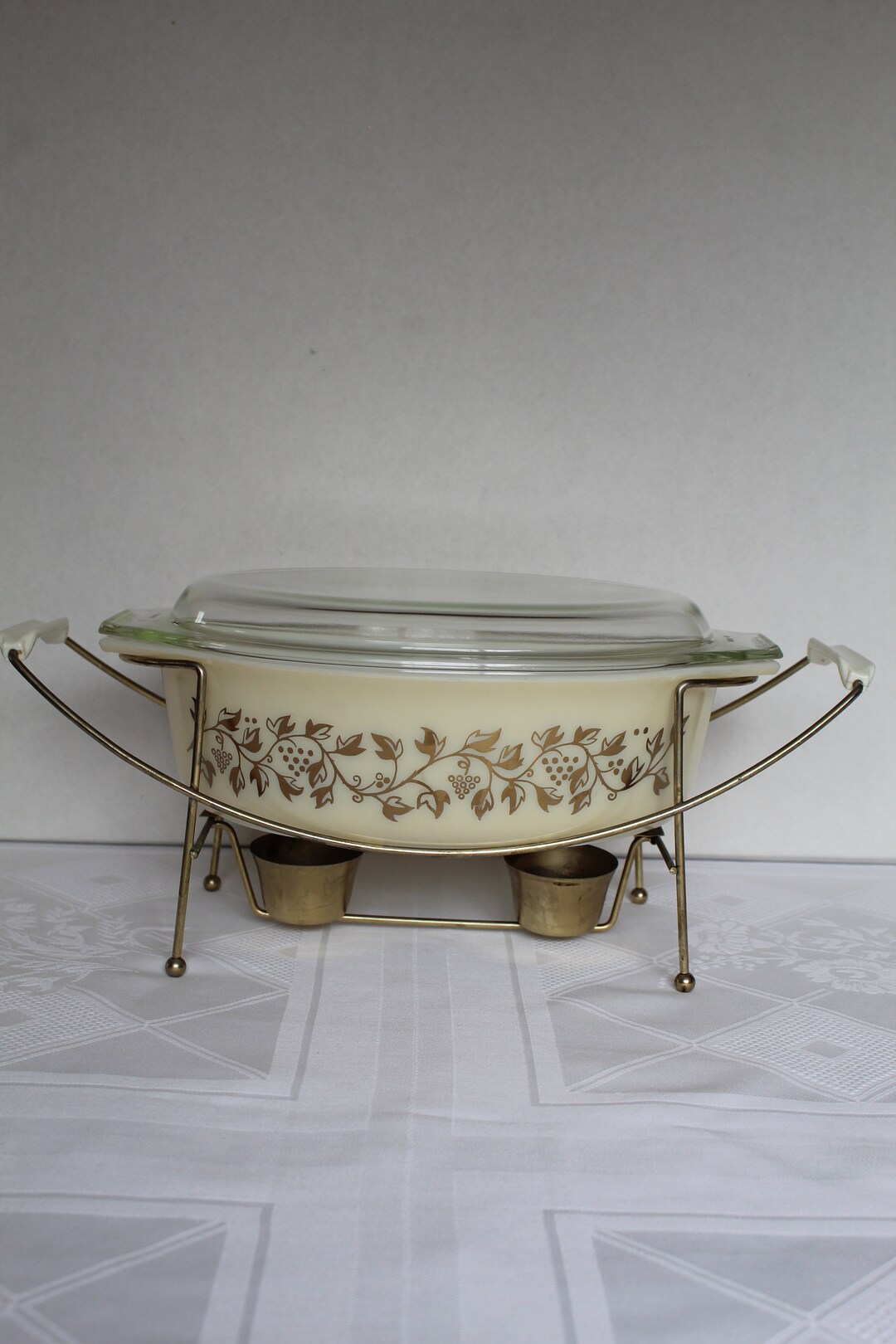 Vintage Pyrex Golden Grapes Casserole in Cradle Warmer - Etsy
