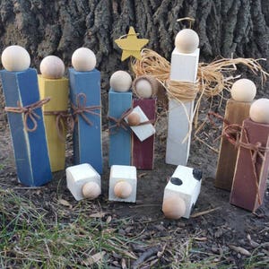 Rustic Wooden Nativity Set: 12-piece Christmas Decor or DIY Kit - Etsy