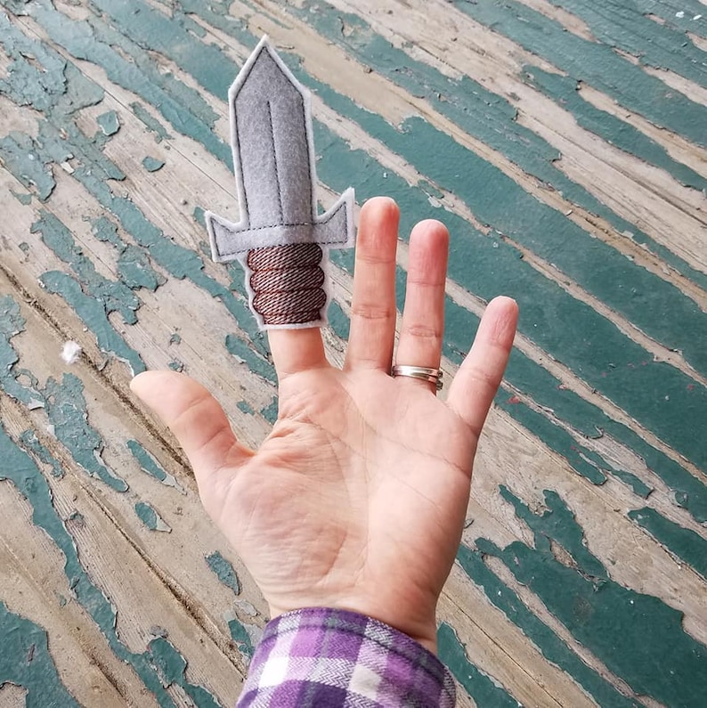 Medieval Sword , Sheild , Axe , Finger Puppet Set , Medieval Weapons ...