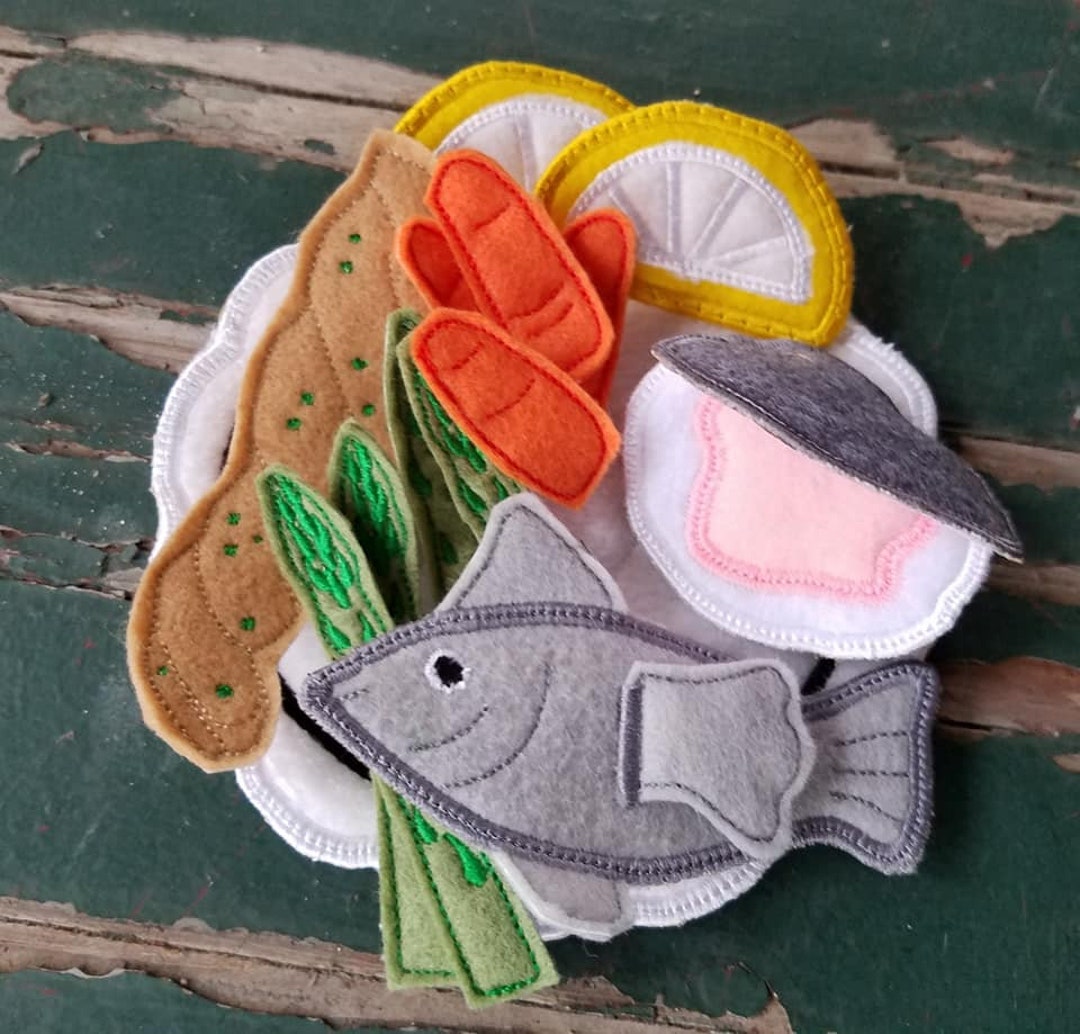 Felt Play Food: Fish and Clam Dinner Set - Etsy