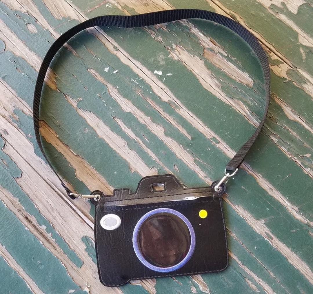 Vinyl Camera Shaped Purse , Vinyl Bag , Vinyl Zipper Bag , Camera ...