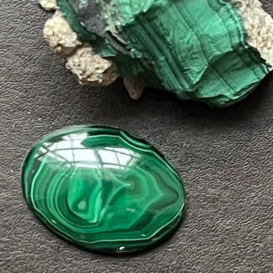 30x20mm Large Malachite Cabochon. Oval Malachite Cabochon. Polished ...
