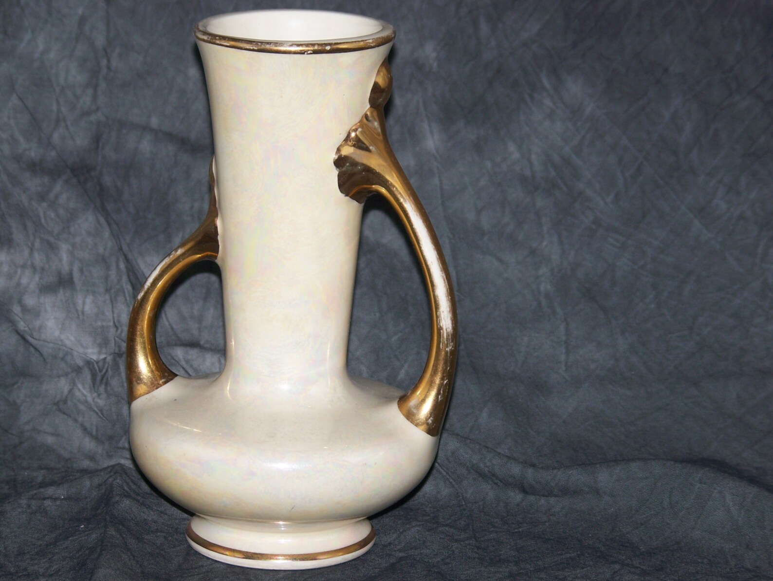 Beautiful Pearl Co, 22k Irredescent Staggered Handle Vase. - Etsy