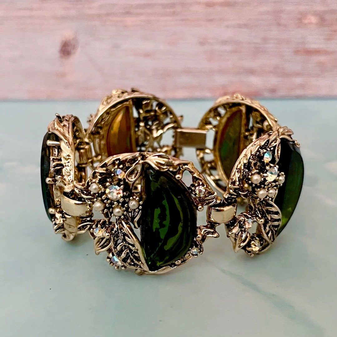 Vintage Pome’ Gold Tone Dark Green Faceted Glass Cabochon Panel ...