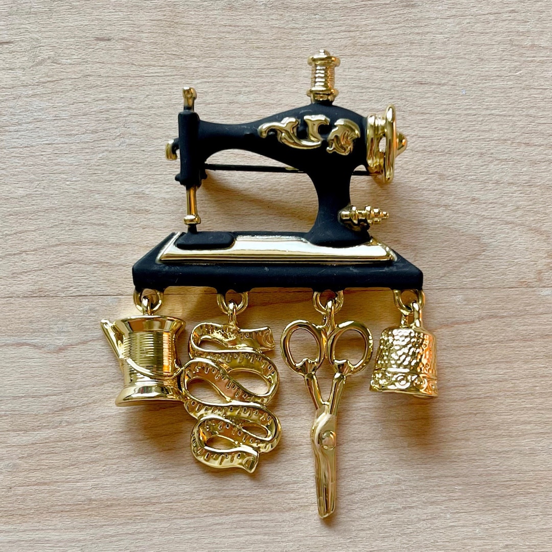 Vintage Danecraft Gold Tone Black Matte Enamel Sewing Machine Brooch ...
