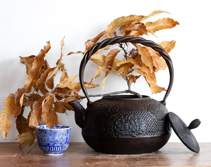 Japanese Tetsubin Cast Iron Antique Teapot, Nambu Kettle, Extra Large Teapot, Tea Ceremony, Home ...