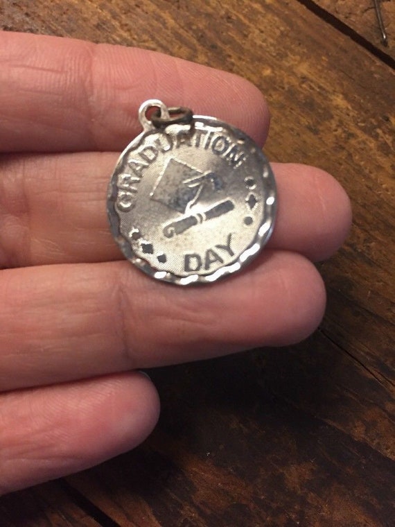 Vintage "graduation day" charm - Gem