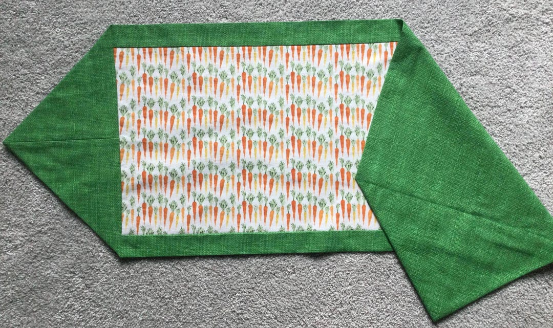 Orange and Yellow Carrot Table Runner, Spring Table Runner, Easter Table Runner, Vegetable Table ...