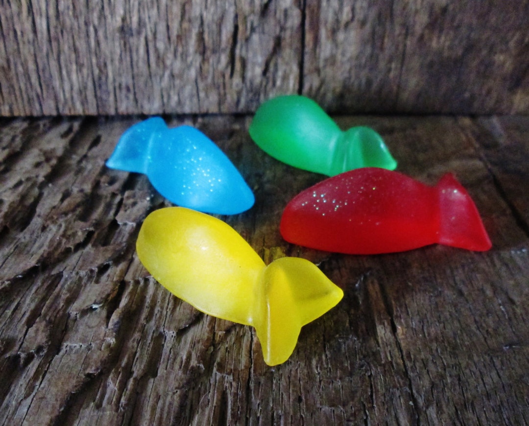 Small Fish Soap Favor, Vegetable Glycerin, Handmade, Vegan, 4 Fish per ...