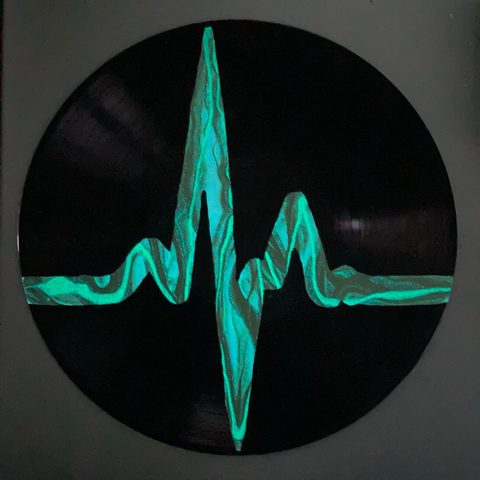 Acrylic Pour Painting of a Heart Pulse Monitor on an Upcycled - Etsy