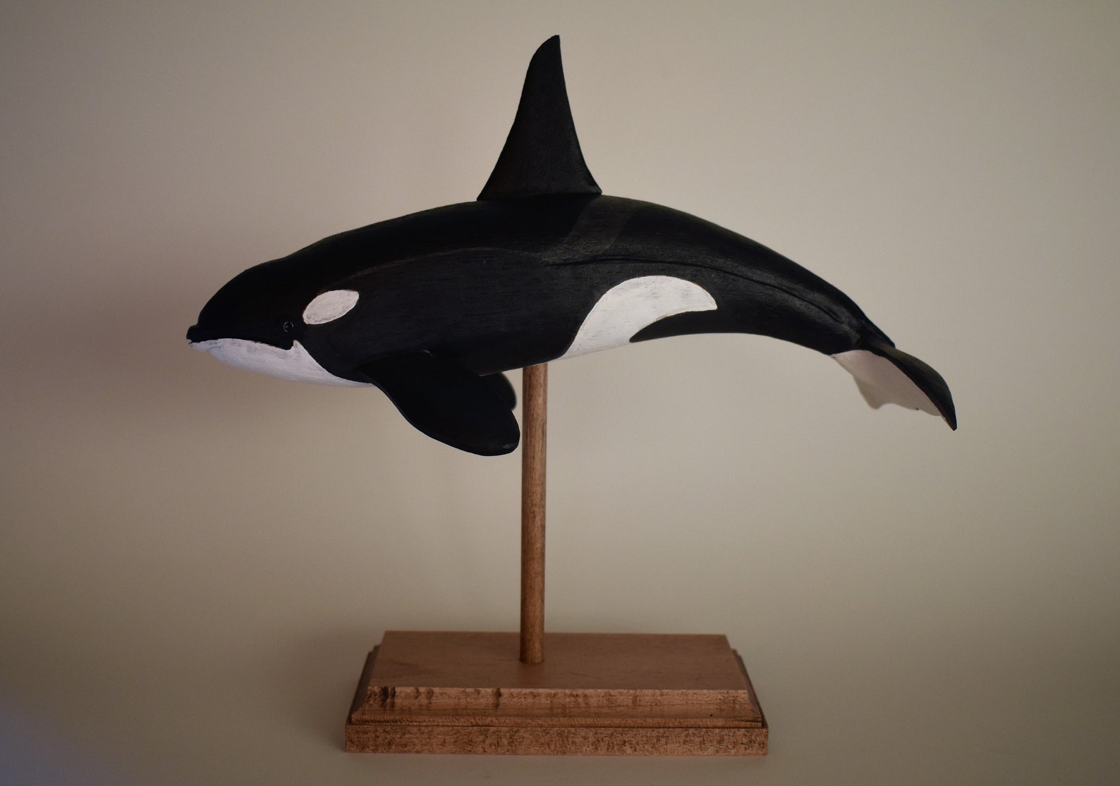Orca Type C in Rescued Hardwood #3 - Etsy