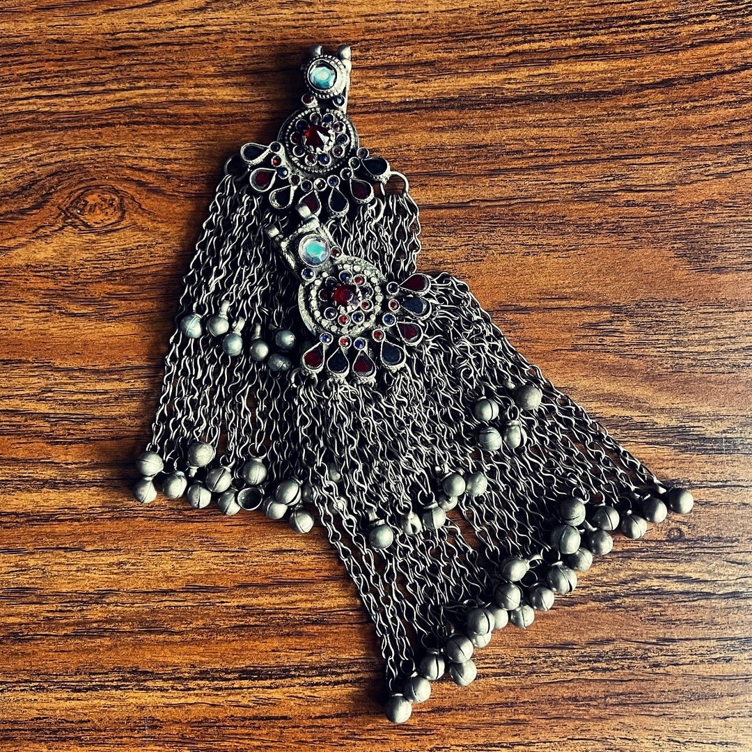 Perfect Matched Pair of Kuchi Pendants. - Etsy