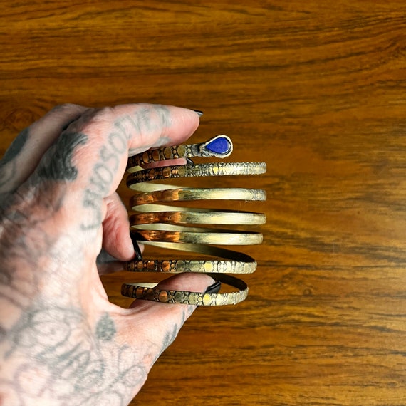 Upper arm coil. (1 piece). - Gem