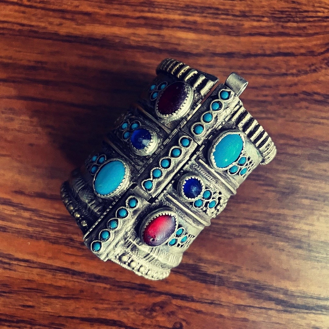 Kuchi Hinged Cuff. - Etsy