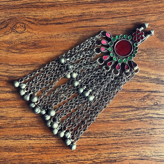 large kuchi pendant - Gem