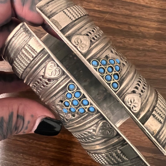 Kuchi tension cuff. - Gem
