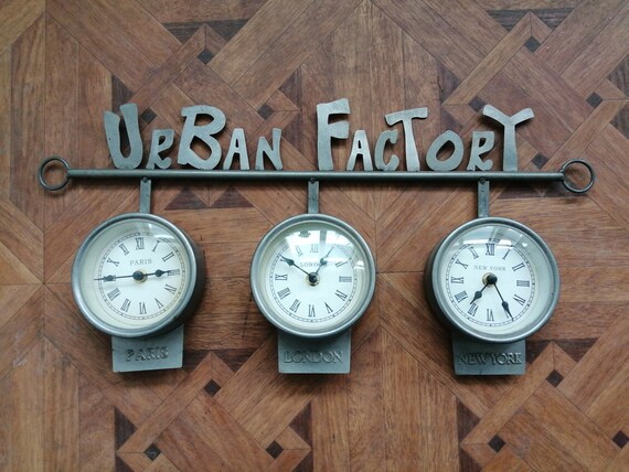 Urban Factory Logo Factory Vector Bilder: Stock Fotos & Videos.