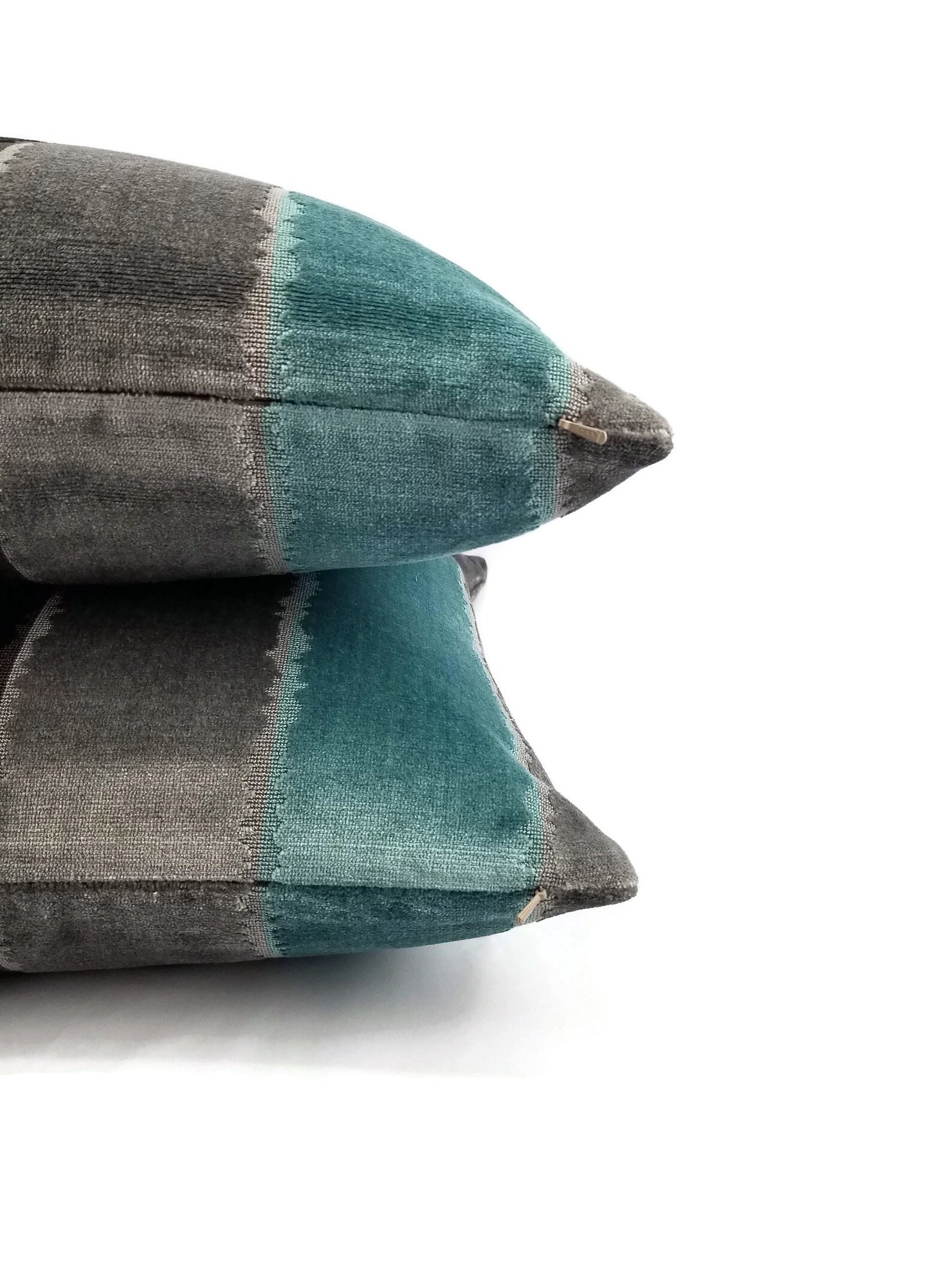 Castel Maison Trobador in the Color Ecume Black Gray and | Etsy