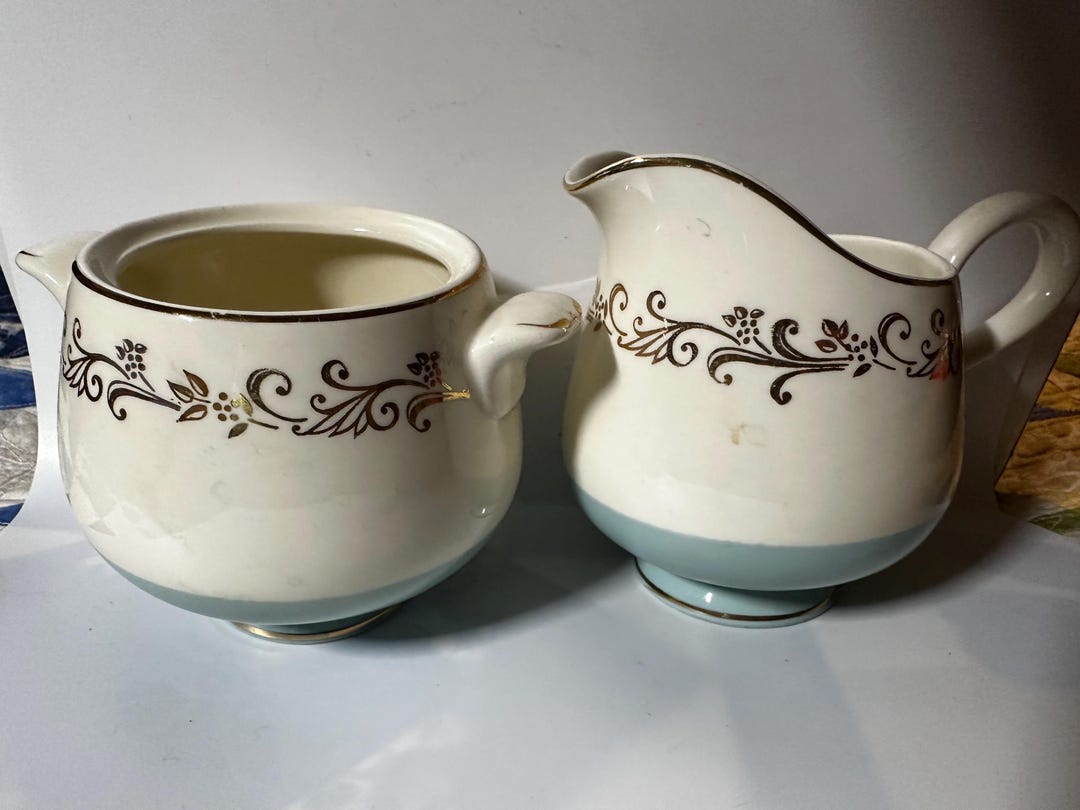 Lifetime Gold Crown Creamer and Sugar. - Etsy