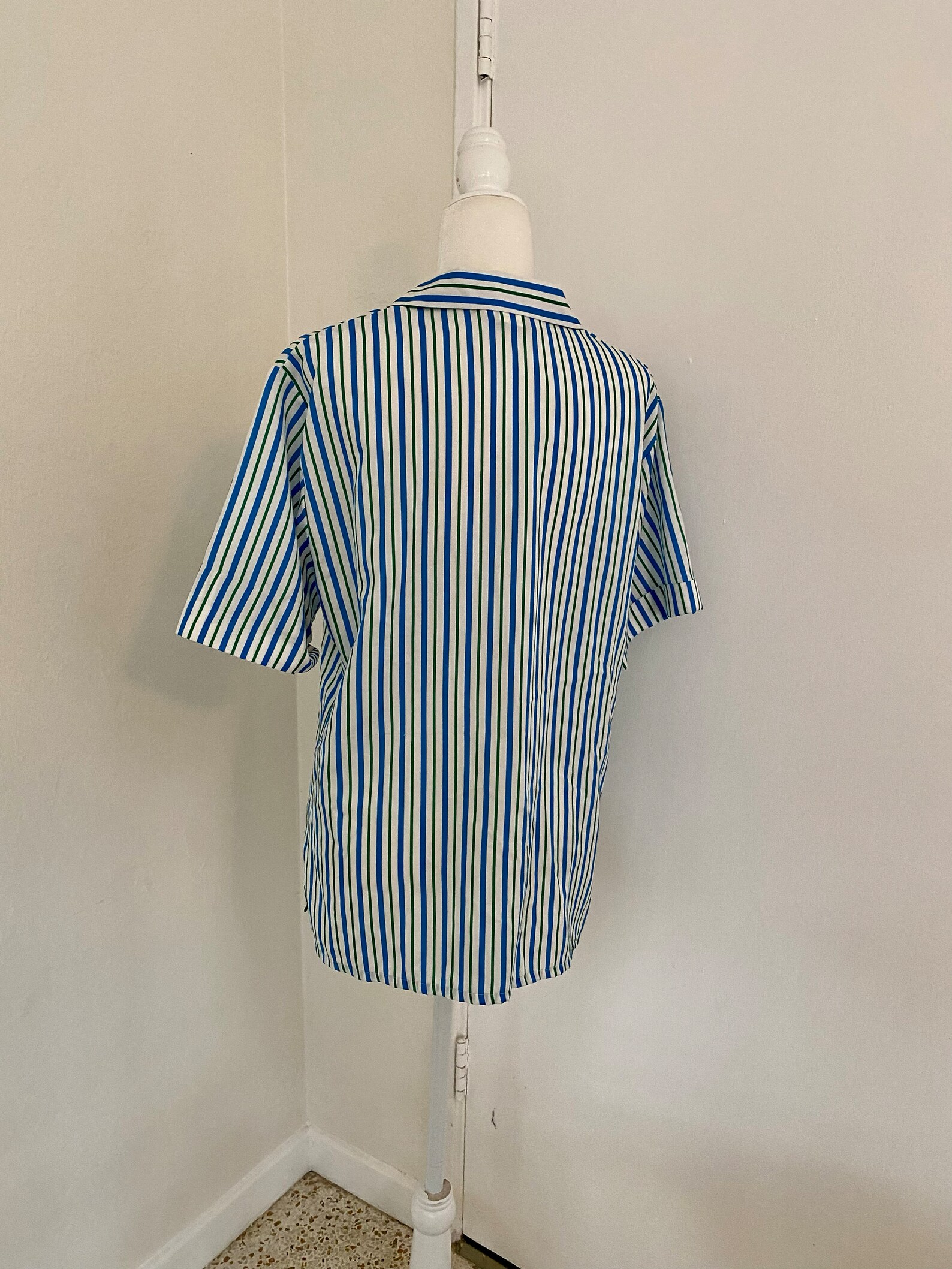 Vintage 1990s Bill Blass Girl Scouts of America Blue and Green Short ...