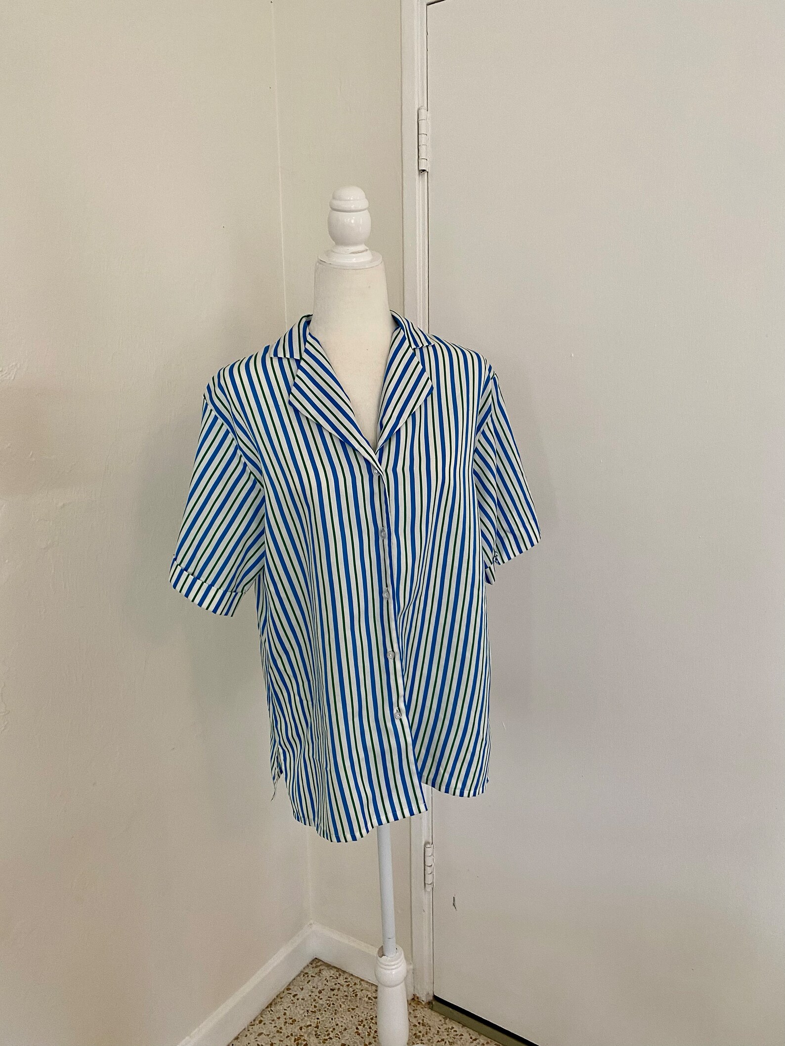 Vintage 1990s Bill Blass Girl Scouts of America Blue and Green Short ...