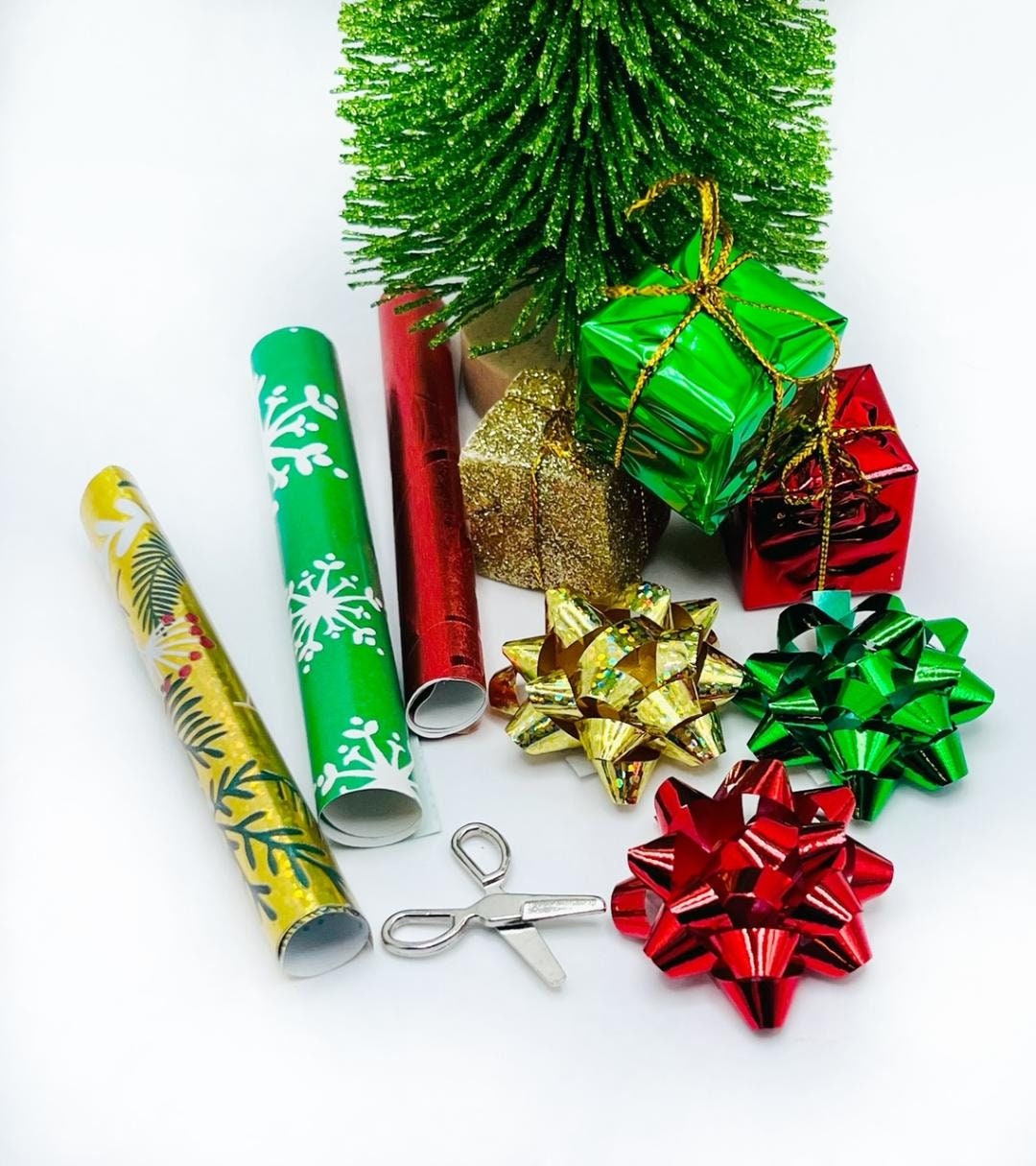 Miniature Gift Wrap Elf Prop Gift Box Miniature Scissors Tiny Christmas ...