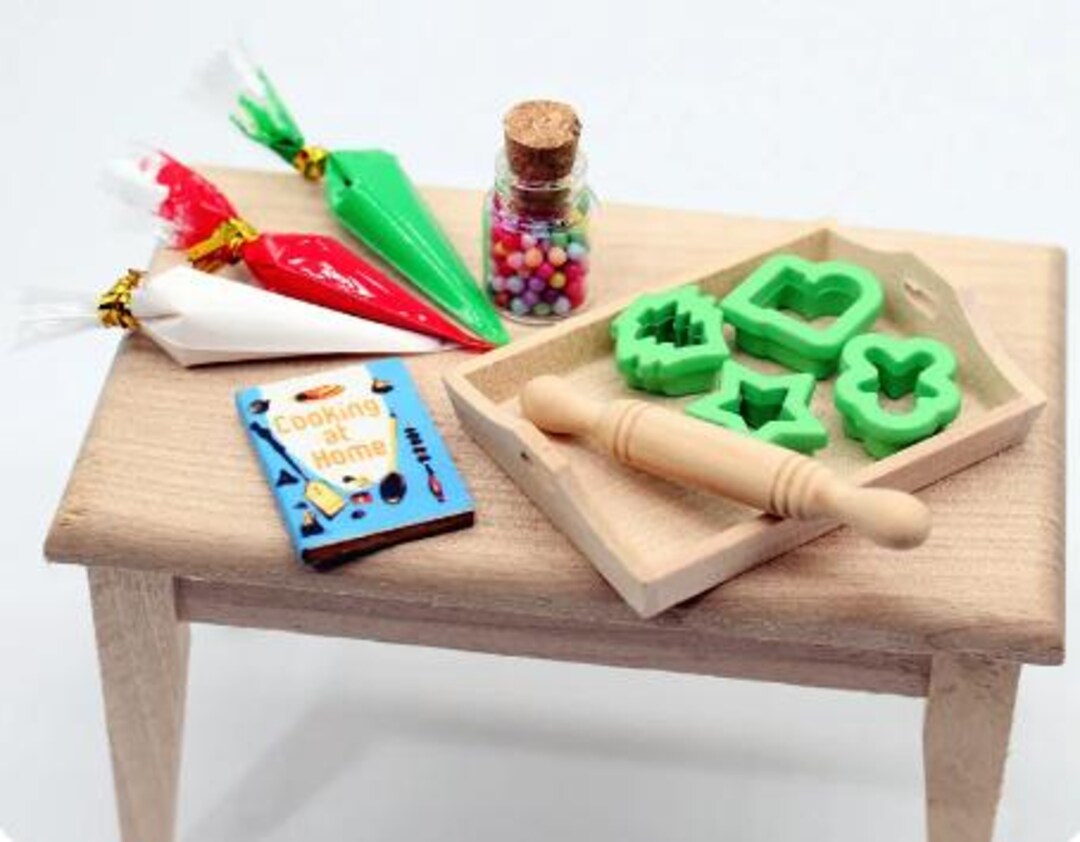 Elf Baking Supplies Miniature Doll Cookie Cutters Dollhouse Icing Bags ...