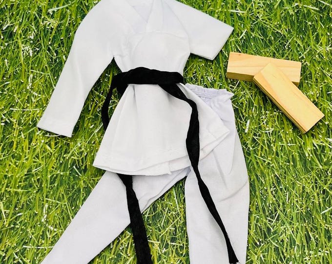 Elf Karate Outfit: 12" Doll Clothes, Wood Plank Prop - Etsy