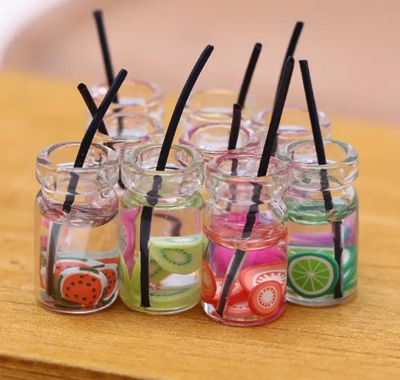 Miniature Fruit Drinks - 1:12 Scale Dollhouse Drinks, Set of 10 - Etsy