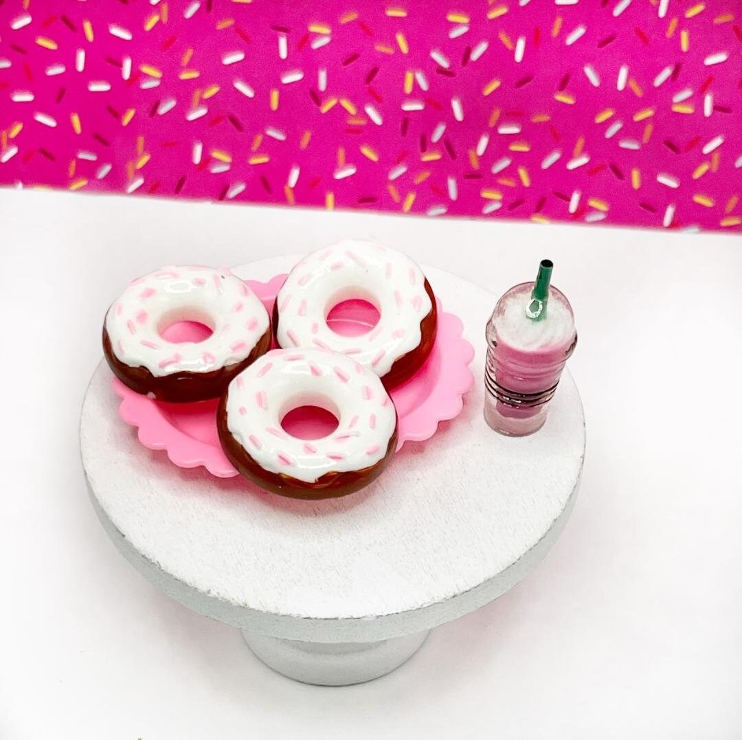 Pink Donuts and Smoothie Coffee Latte Drinks Elf Prop Miniature ...