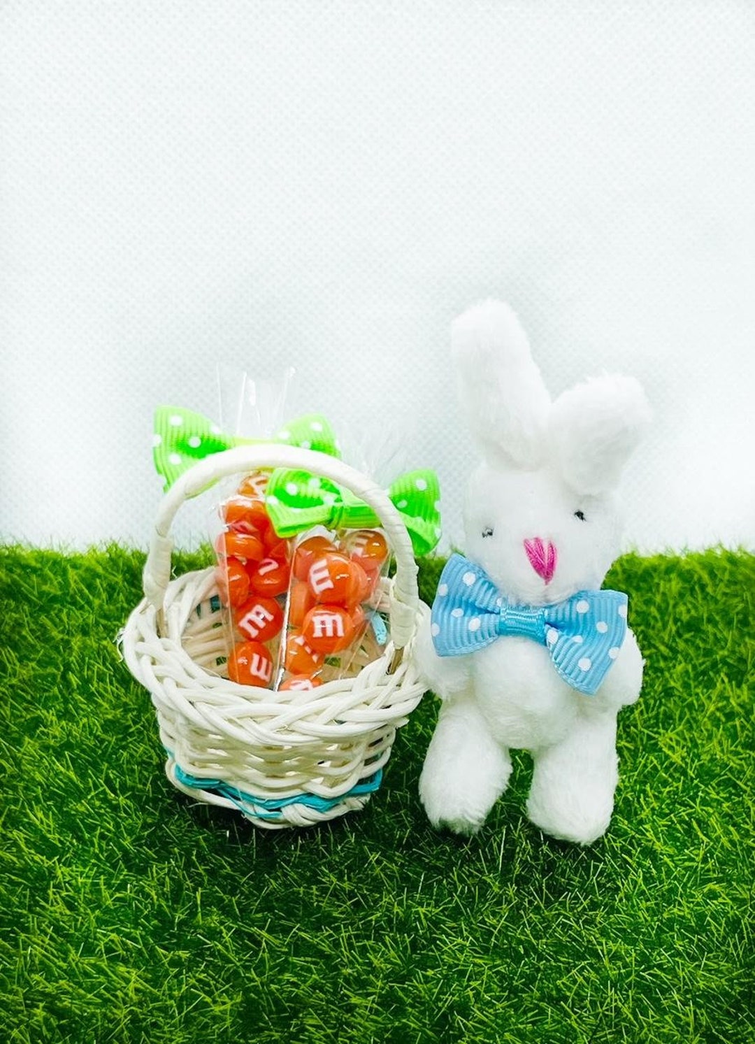 Miniature Easter Basket Elf Prop Dollhouse Accessory Mini Easter Bunny ...